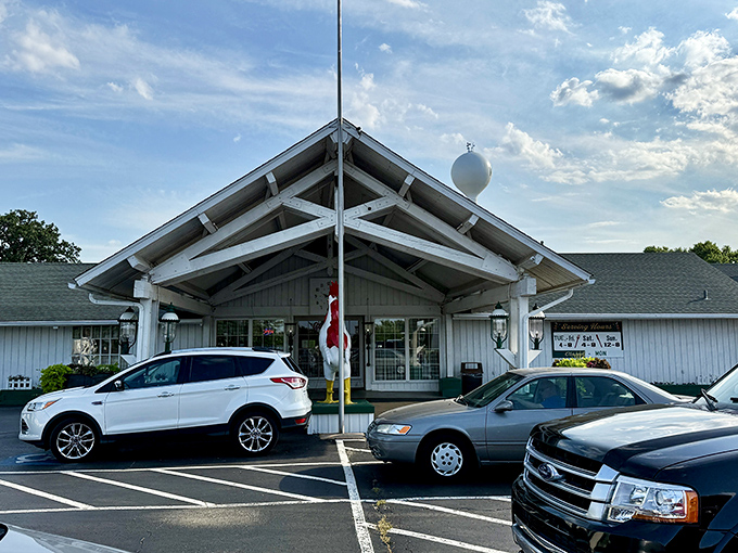 White Fence Farm's country charm and distinctive architecture have been drawing families for special chicken dinners since Route 66 days.