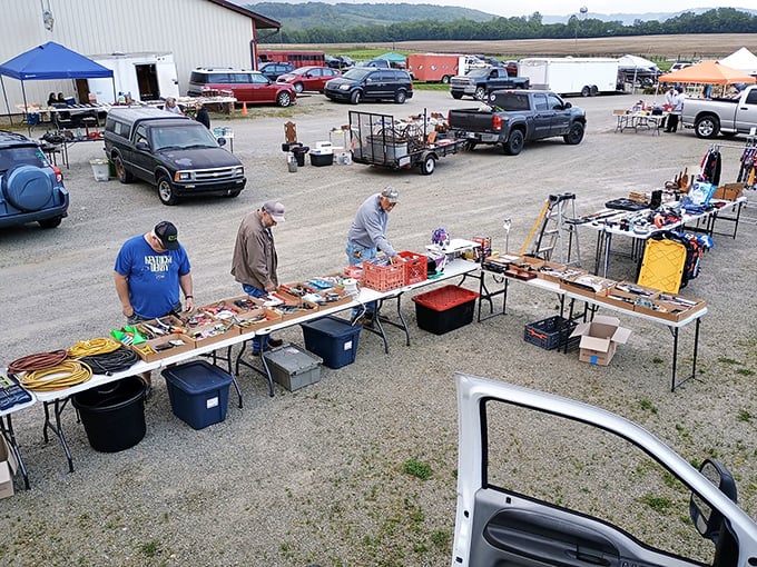 Farm country flea markets offer the perfect blend of rural charm and genuine antique treasures waiting inside.