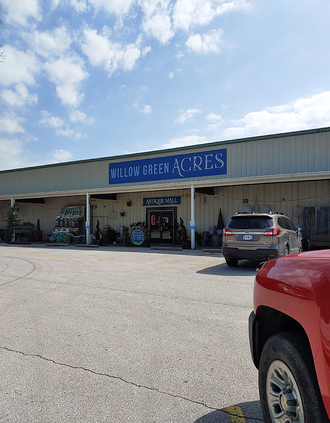 When "antique mall" and "nursery" share a roof, you know someone's thinking outside the traditional retail box.