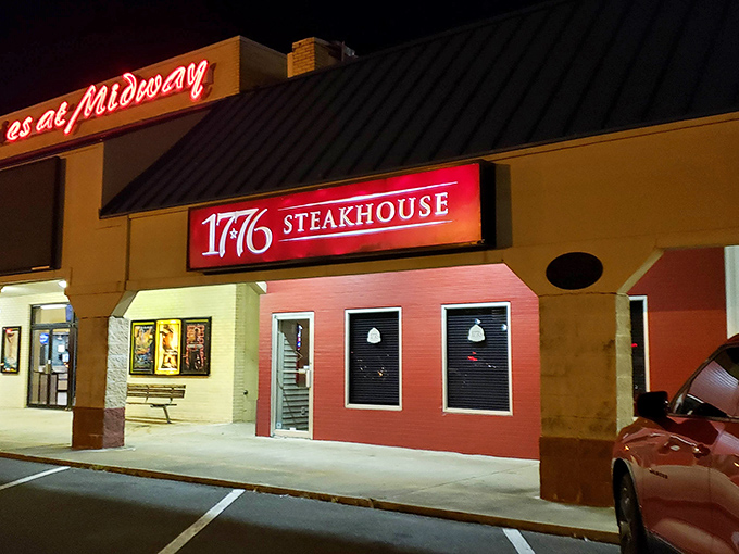 By night, 1776 Steakhouse glows with patriotic promise&mdash;a revolutionary approach to dinner in Rehoboth Beach.