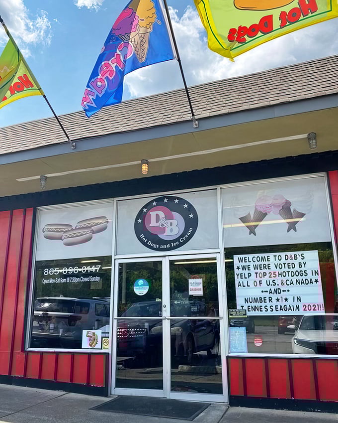 The promise of both hot dogs and ice cream makes this place a one-stop shop for happiness.