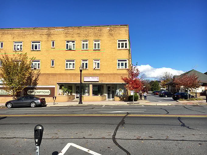 Downtown Ephrata&rsquo;s historic buildings, local shops, and colorful trees bring out the welcoming atmosphere that makes this Pennsylvania town so inviting.