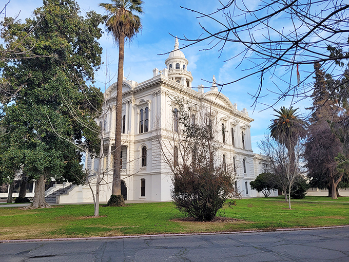 University town energy meets agricultural tranquility, creating the perfect blend for budget-conscious golden years.