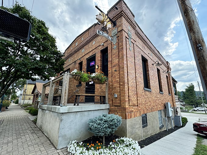 Modern touches on classic architecture, like putting a bow tie on your favorite barbecue apron.