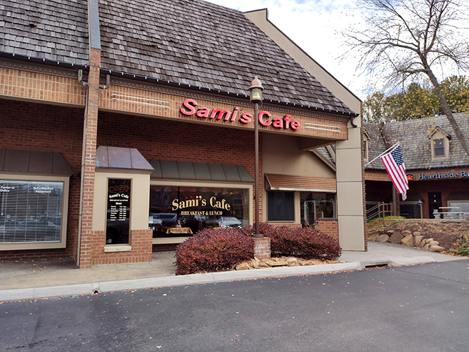 The American flag outside Sami's signals patriotic devotion to perfectly cooked eggs and hash browns &ndash; breakfast worth saluting!
