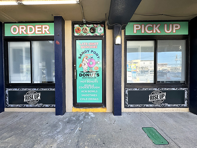 "ORDER" on one side, "PICK UP" on the other &ndash; the most important directions you'll follow at the beach.