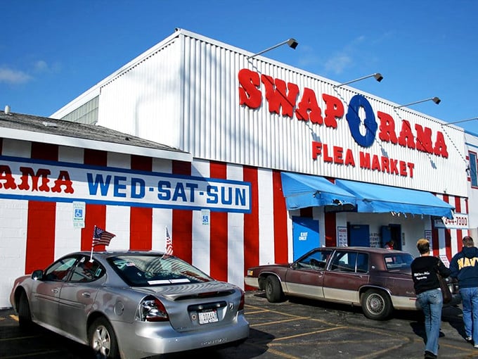 Red, white, and blue never looked so inviting - patriotic colors welcome treasure hunters of all ages.