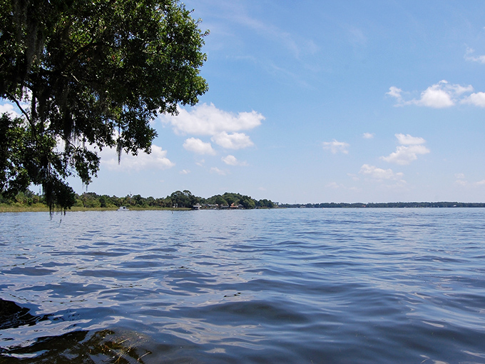 Sponge docks and Greek tavernas create an island paradise that feels like a mini-vacation to the Mediterranean.