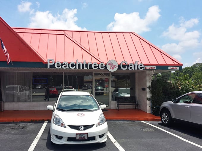 Big windows and bright colors promise the kind of breakfast that makes mornings worth celebrating.