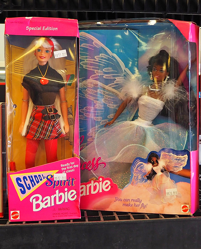 Barbie dolls ready to inspire the next generation of dreamers and fashion enthusiasts everywhere.