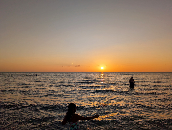 A beach blanket, a good book, and Lake Michigan's gentle waves&mdash;sometimes the simplest vacation plans are the best.