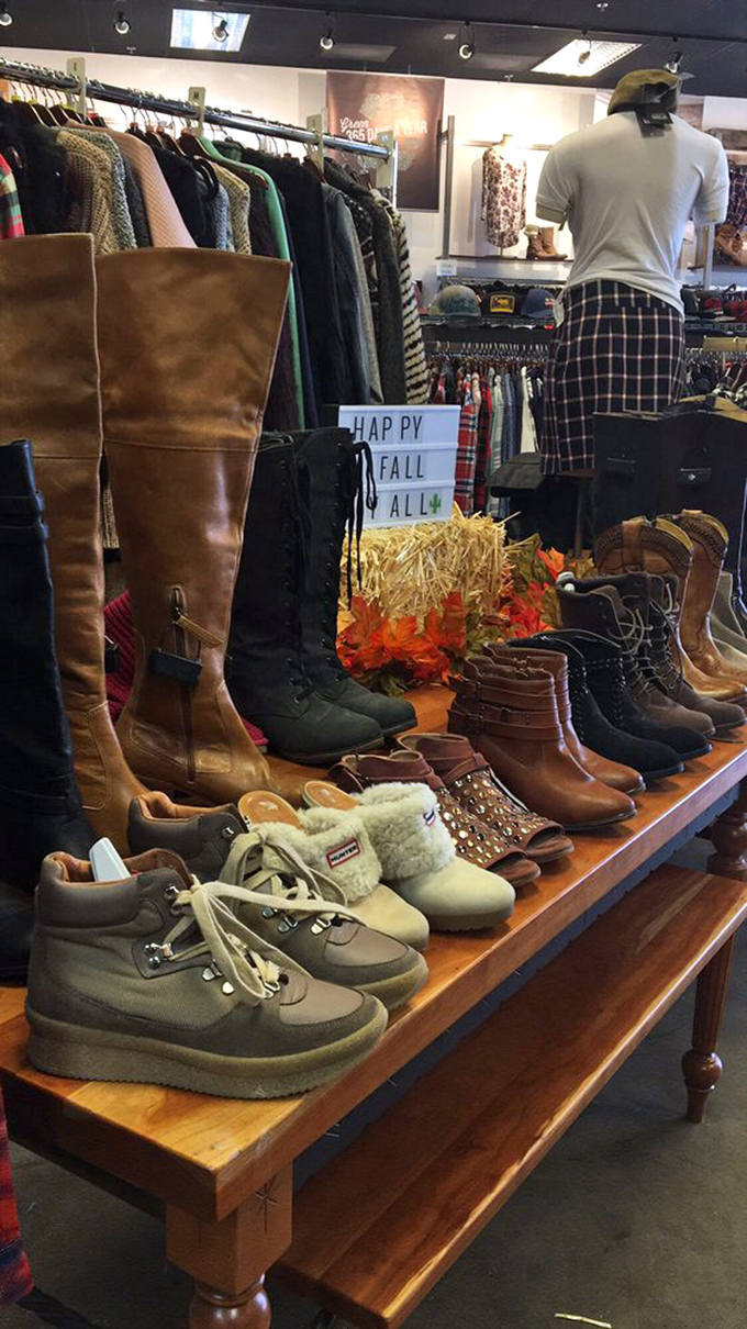 Boot boulevard! From cowboy cool to winter-ready warmth, these pre-loved steppers are ready for their second dance across Arizona's diverse terrain.