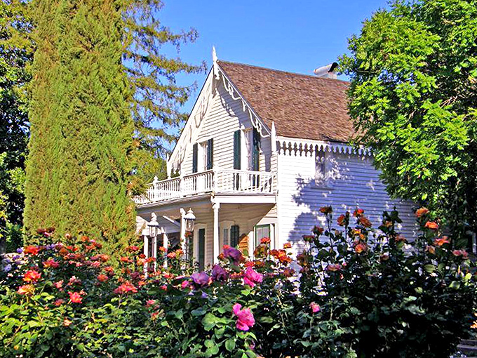The C.F. Lott Home stands as Victorian elegance wrapped in rose gardens. It's like Downton Abbey decided to winter in California and never left.