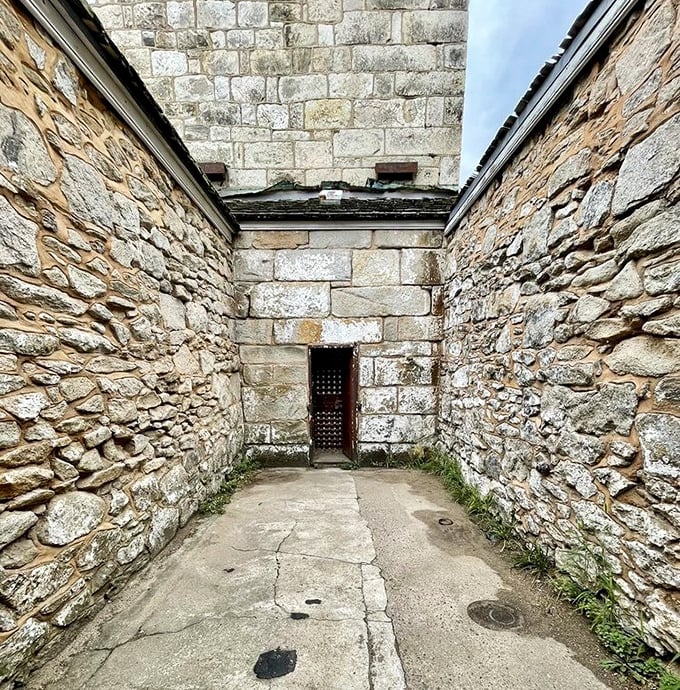 Yard time took on new meaning in these individual exercise pens. Prisoners could see the sky but never their neighbors&mdash;isolation perfected.