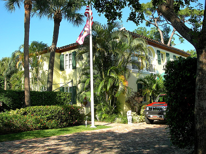 Mediterranean Revival architecture isn't just for millionaires&mdash;these historic homes tell Boca's story with every archway and tile roof.