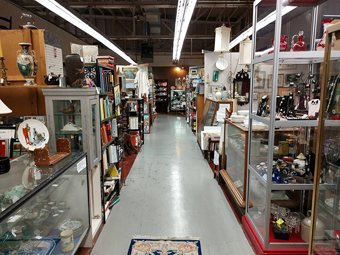 The kind of place where you can lose track of time and your spouse simultaneously. "I'll meet you by the entrance in five minutes" becomes a three-hour separation. 