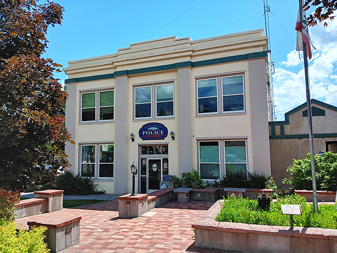 Even the local police station looks like it belongs in a Norman Rockwell painting, badge and all.