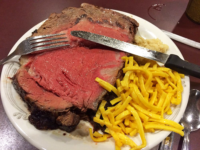 Prime rib so perfectly cooked it makes you wonder if the chef has some sort of meat telepathy. Those buttery noodles aren't just side dishes&mdash;they're co-stars.
