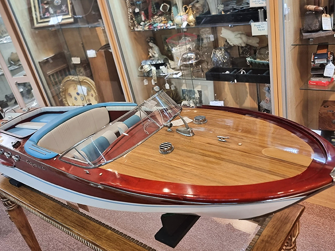 This miniature Riva Aquarama isn't just a model boat&mdash;it's a floating dream of Mediterranean summers and Sophia Loren-worthy adventures.