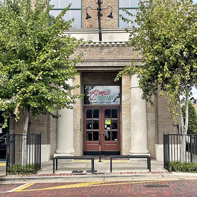 Roma Italian Bistro brings a touch of Mediterranean charm to Louisiana &ndash; those brick columns aren't holding up just a building, but a tradition. 