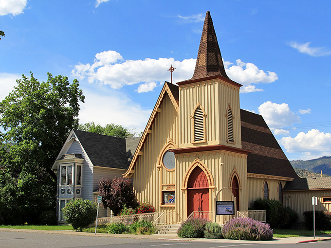 St. Mark's Episcopal Church looks like it was plucked from a New England postcard and planted in California soil. Those red doors practically beg for a wedding photo.