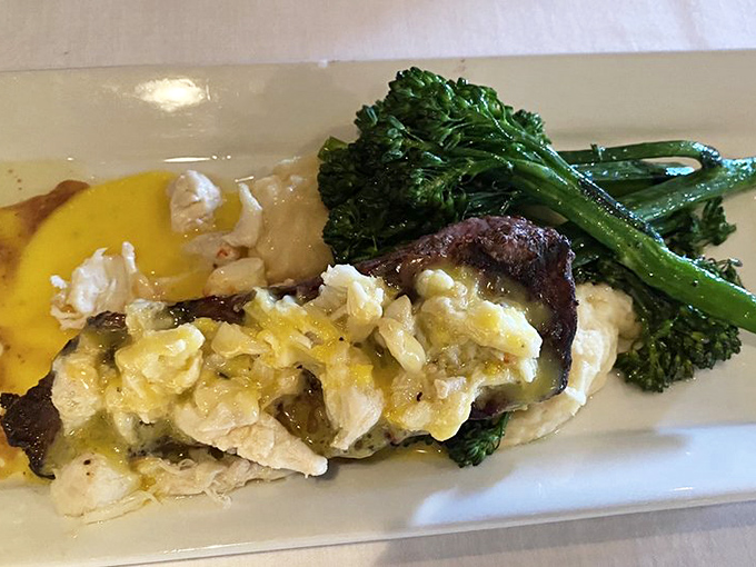 When steak meets seafood, magic happens &ndash; tender beef crowned with delicate crab and hollandaise creates a surf-and-turf romance worth writing home about.