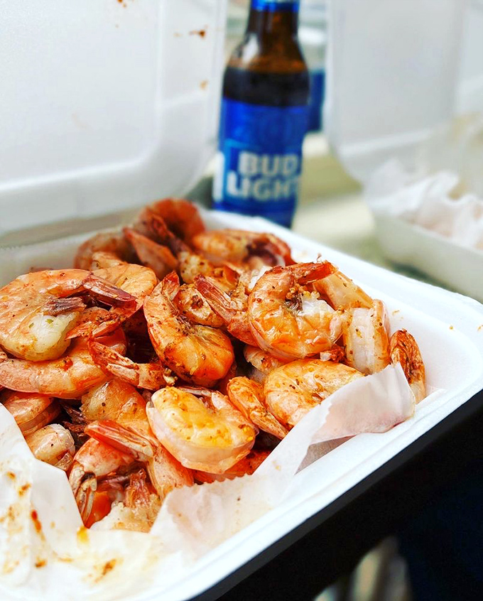 The house specialty &ndash; steamed shrimp so fresh they practically introduce themselves. Just add cold beer and forget your table manners.