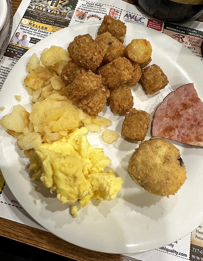 Breakfast of champions, Pennsylvania-style. Those golden-brown tater tots are the unsung heroes of any proper morning feast.