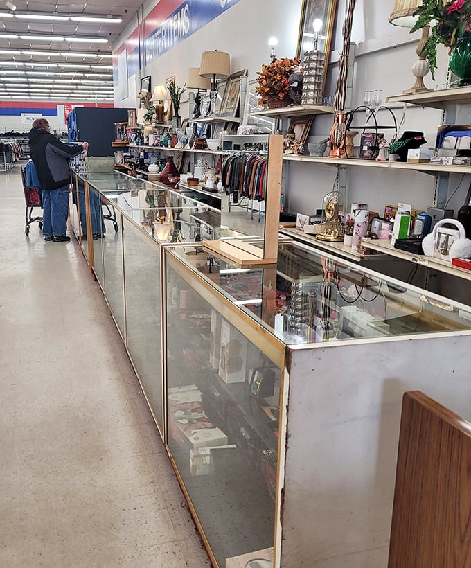 The jewelry and collectibles counter&mdash;where yesterday's knick-knacks become today's conversation pieces for your mantel or bookshelf.