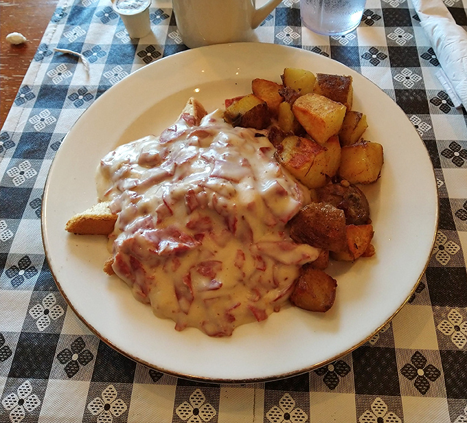 Cream chipped beef that would make military veterans nostalgic, but trust me&mdash;this is definitely NOT your standard S.O.S.