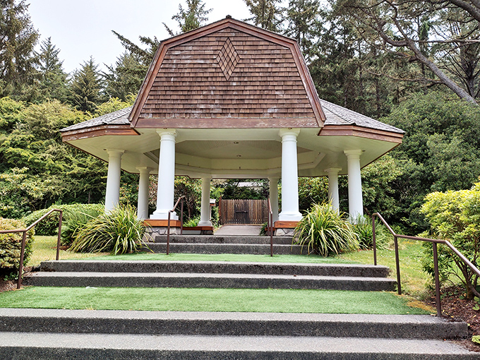This charming pavilion has witnessed countless proposals, picnics, and peaceful moments&mdash;a stage for life's sweetest scenes.