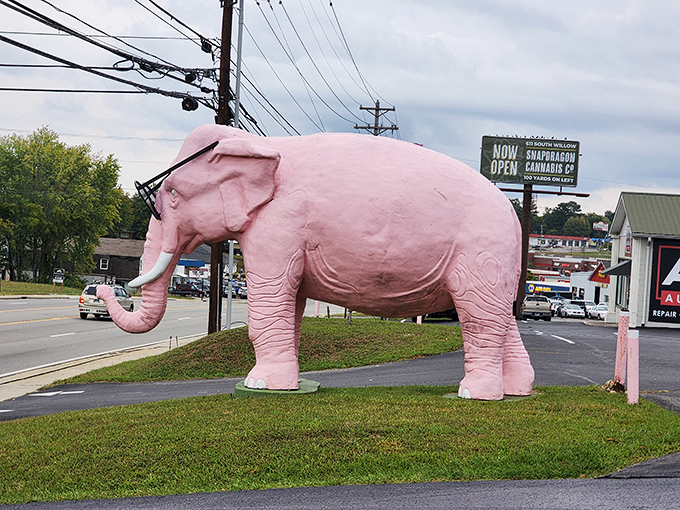 Ellie's side profile showcases the impressive craftsmanship of this concrete creation, complete with textured wrinkles that add surprising realism to this fantasy figure.