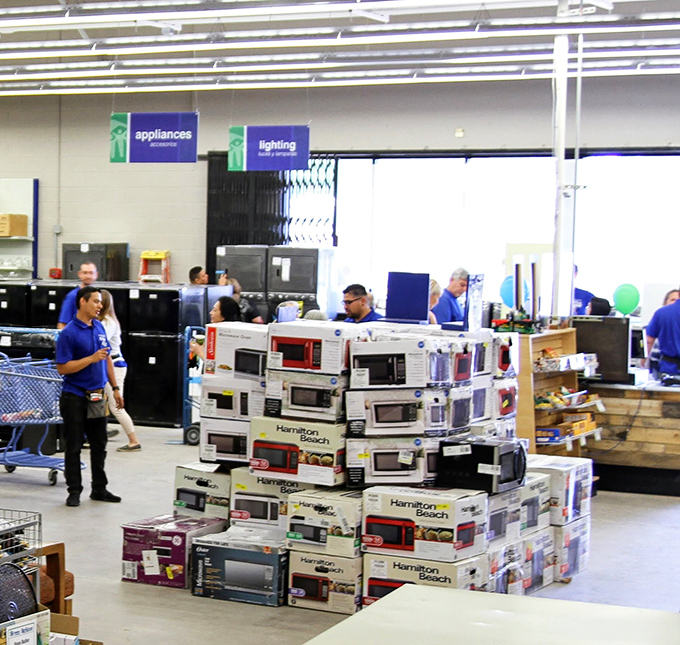 Behind every great ReStore is a team making sure quality merchandise finds deserving new homes.