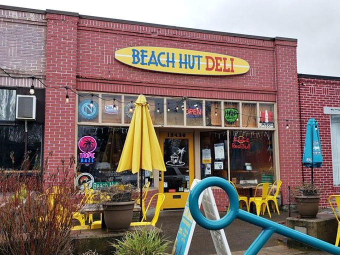 Beach vibes in Tigard? Those yellow umbrellas transport you faster than a DeLorean. 
