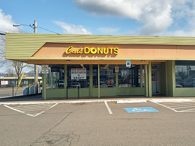 Cal's unassuming exterior in Eugene hides a treasure trove of classic donuts that locals have loved for generations.