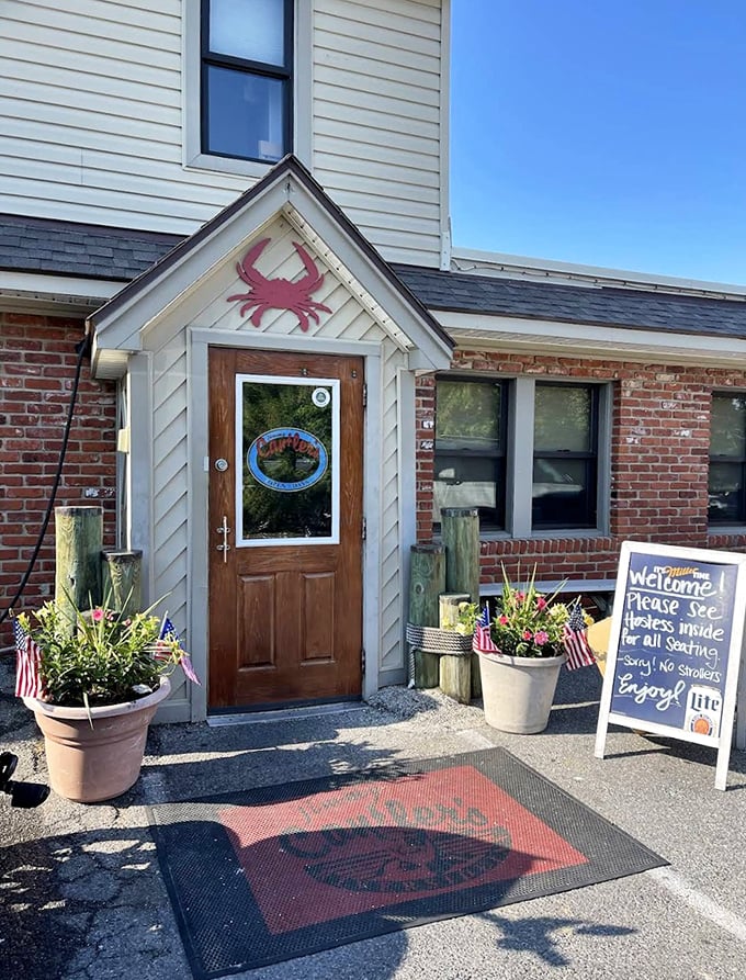 When the entrance looks this welcoming, you know someone's grandmother is cooking inside.