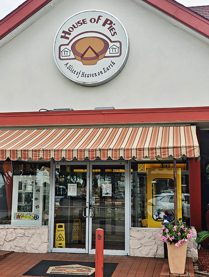 "A Slice of Heaven on Earth" isn't just clever marketing &ndash; House of Pies delivers on the divine promise.