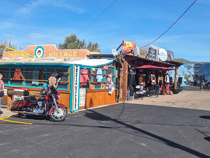 Indian Village's colorful trading post vibe is pure Arizona charm. Part souvenir shop, part chimichanga heaven&mdash;fully unforgettable!