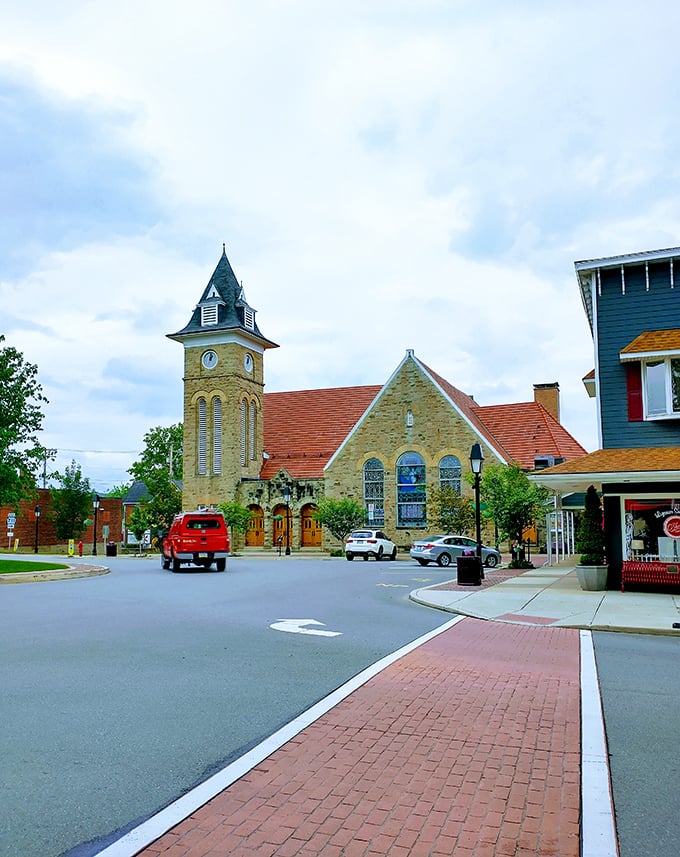 Ligonier's unique diamond layout creates a town center that's as distinctive as it is undeniably charming.