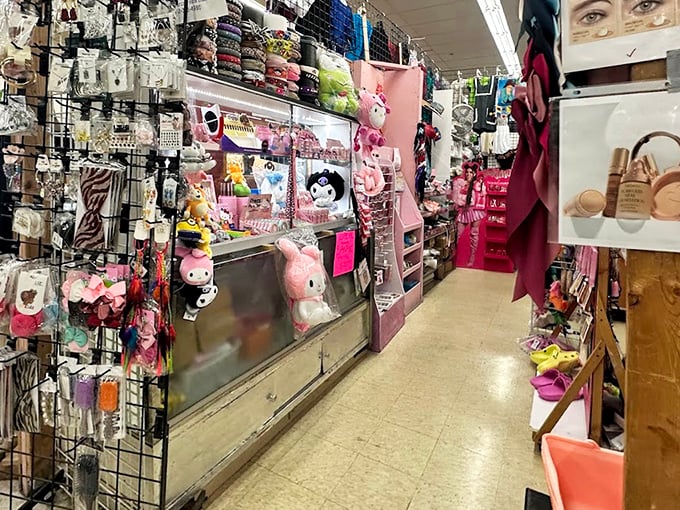 Night shopping adds magical ambiance to Phoenix Marketplace. The glow of lights transforms ordinary bargain hunting into an adventure.