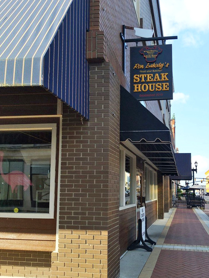 On this corner, steak isn&rsquo;t just a meal&mdash;it&rsquo;s a promise in neon yellow.