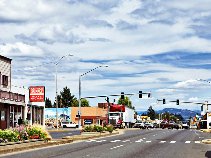 Traffic lights seem almost unnecessary in this peaceful valley where rush hour means three cars.