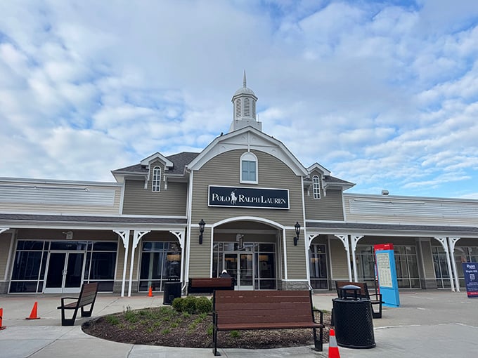 Those colonial-style buildings house contemporary deals, blending American history with modern shopping in perfect harmony.