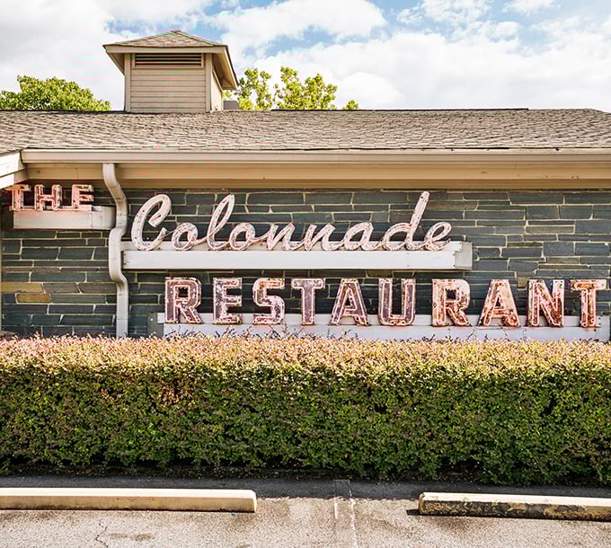 Retro signage promises old-school goodness - this time capsule serves fried chicken exactly like your memories.