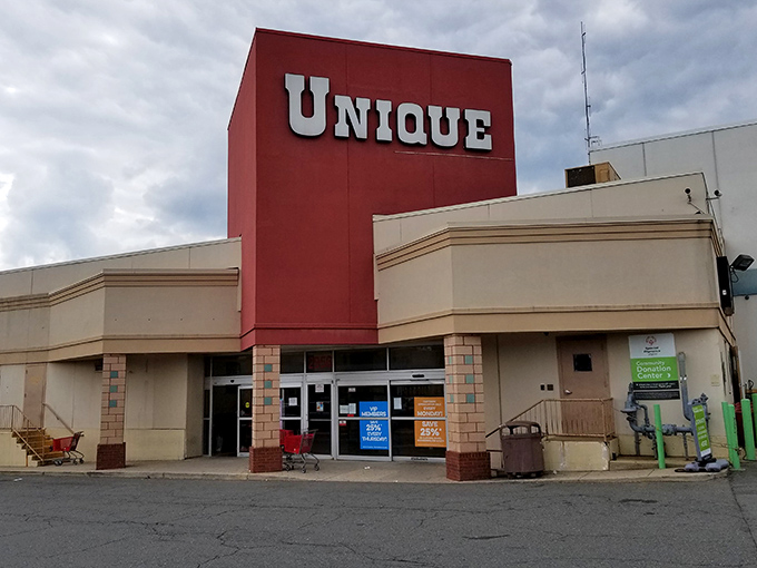 That bold red "UNIQUE" sign isn't kidding around &ndash; this place clearly means business when it comes to one-of-a-kind finds.