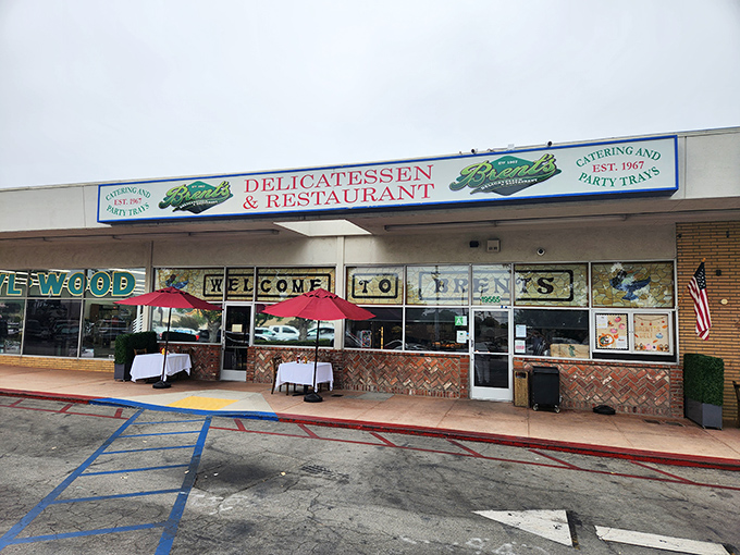 Brent's outdoor seating area &ndash; where you can tackle towering sandwiches while enjoying fresh air and people-watching.