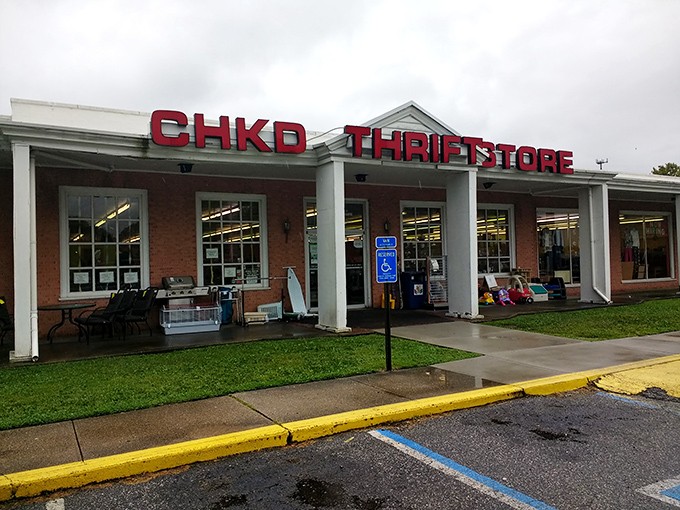 When a thrift store looks this welcoming from the outside, you know good things await inside.