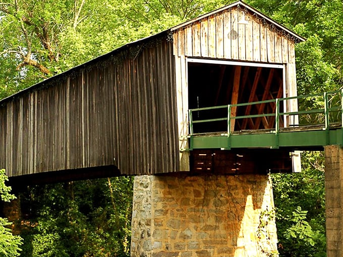 A weathered barn and country roads remind you that simple living is still possible in modern Georgia.