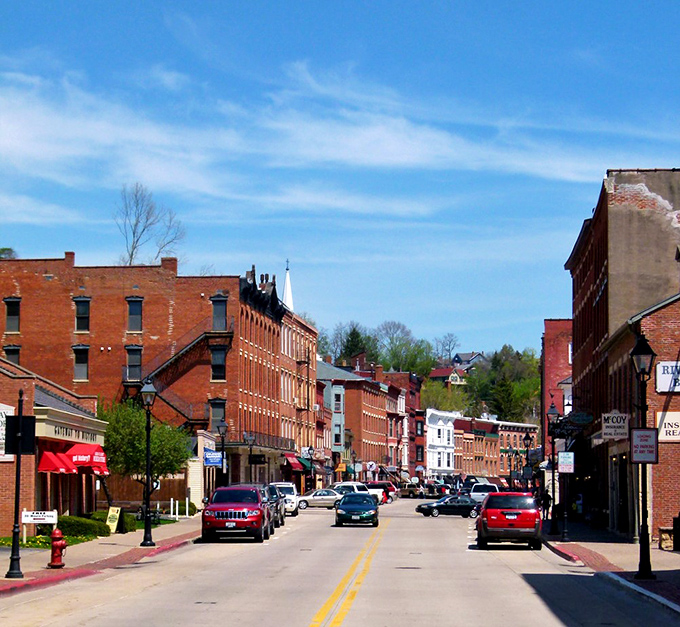 These rolling hills and vintage storefronts create the kind of scenery that makes postcards jealous.