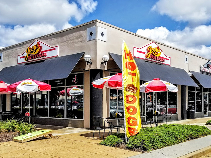 Glen Allen's answer to gourmet street food, where Chicago-style dogs get the royal treatment they deserve.